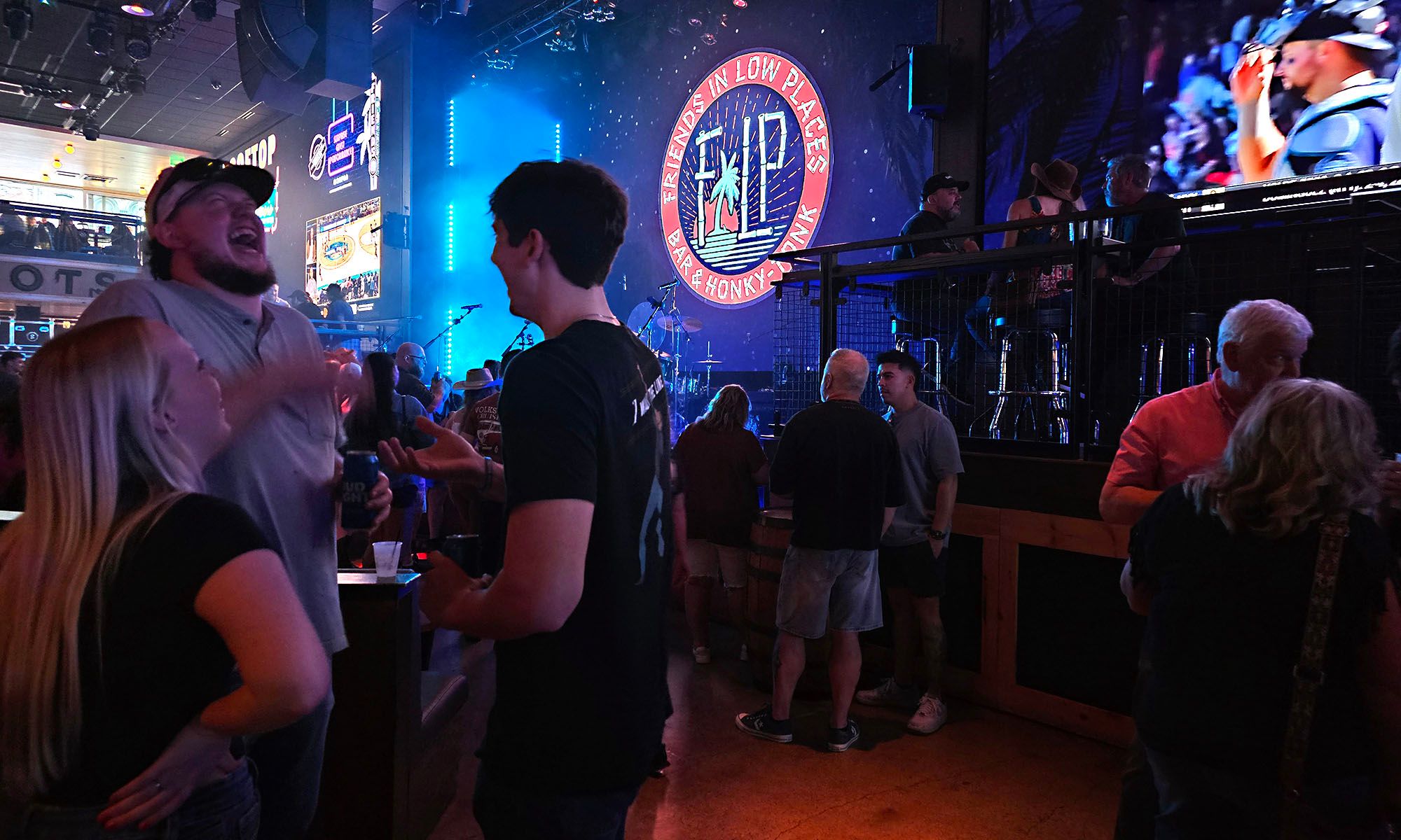 Nashville Star Bars: Your Ultimate Guide - Nashville Local's Guide